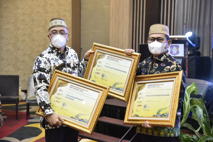 Provinsi Gorontalo Terima 10 Penghargaan Dalam BKN Awards 2022 – Berita Gorontalo
